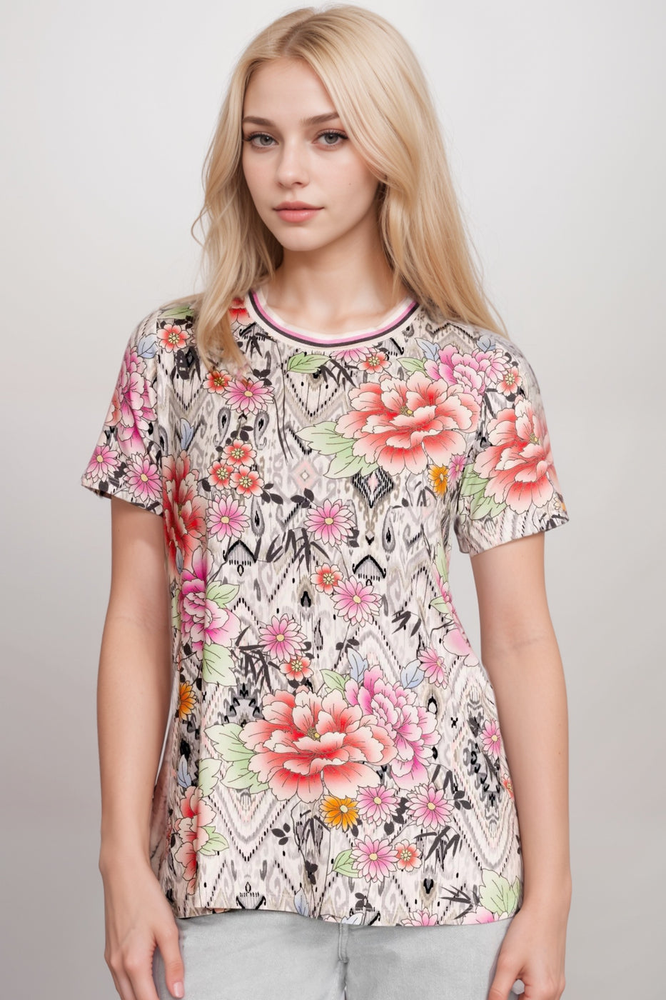 The Janie Favorite Short Sleeve Crew Neck Tee T19924-6 | Johnny Was ...